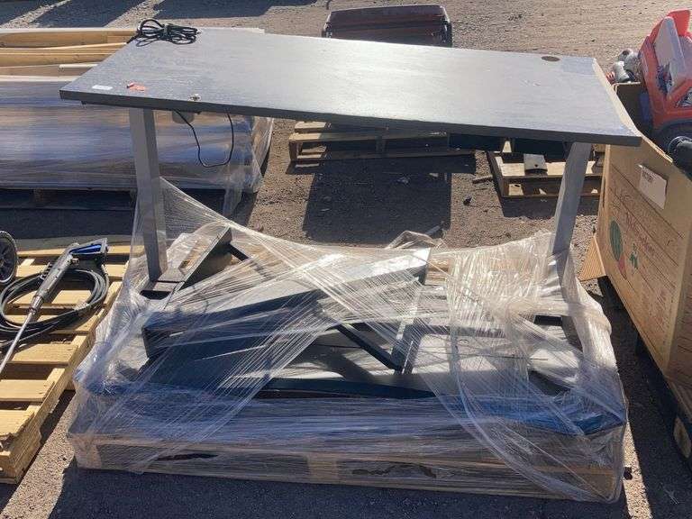 5 foot electrical table. - Sierra Auction Management Inc