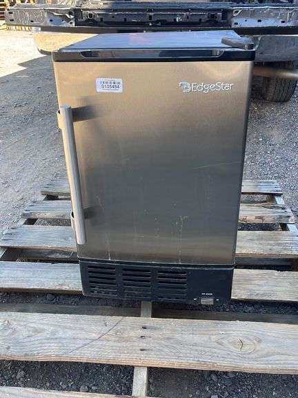 EdgeStar IB120SS Built in Ice Maker, 12 lbs, Stainless Steel and Black ...