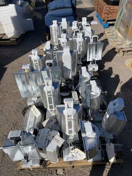 (2 Qty) Pallets of Gavita Pro 1000w Ballast - Sierra Auction Management Inc