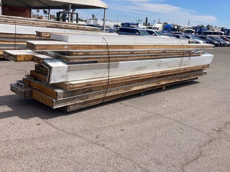 Walk-in cooler wall panels up to 22 feet. - Sierra Auction Management Inc