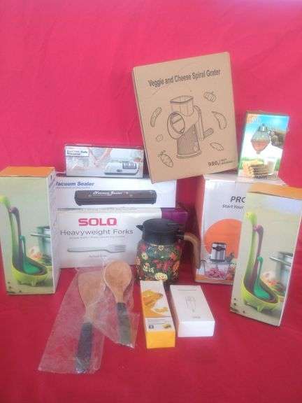 Box With Assorted Kitchen Items Including Vacuum Sealer, Honey Dispenser, Electric Knife ...