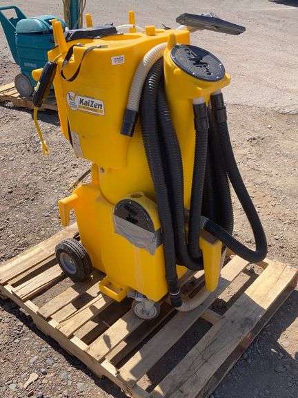 Kaivac no touch cleaning machine. - Sierra Auction Management Inc