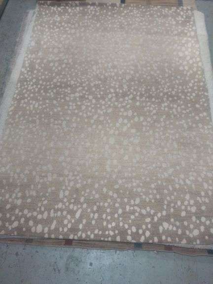 Hudson Living Tahara Area Rug 7'x10' - Sierra Auction Management Inc