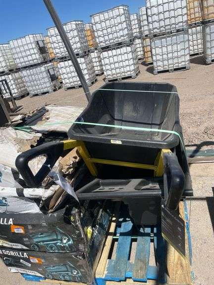 (1 Qty) Gorilla Cart, (1 Qty) Smart Cart 450 - Sierra Auction ...