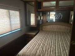1999 Freightliner National RV Tradewinds XC Chassis - Sierra Auction ...