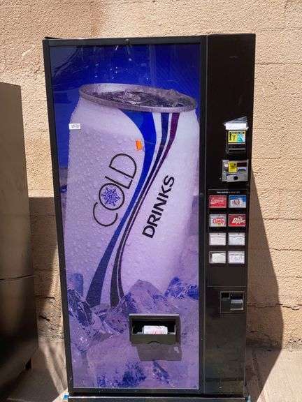 Eight select cold drink vending machine with dollar bill acceptor ...