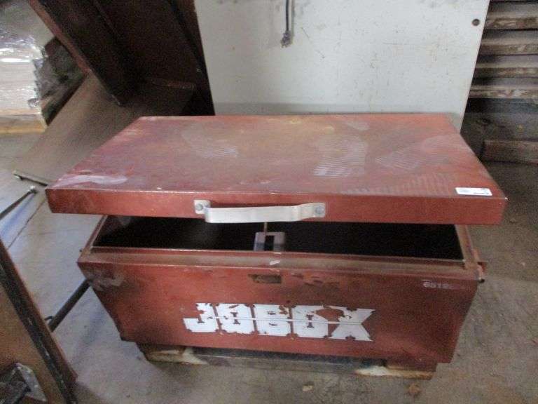 JOBOX Metal Tool Box - Sierra Auction Management Inc