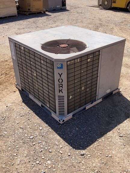 York air conditioning unit. - Sierra Auction Management Inc