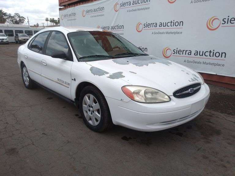 2000 Ford Taurus - Sierra Auction Management Inc
