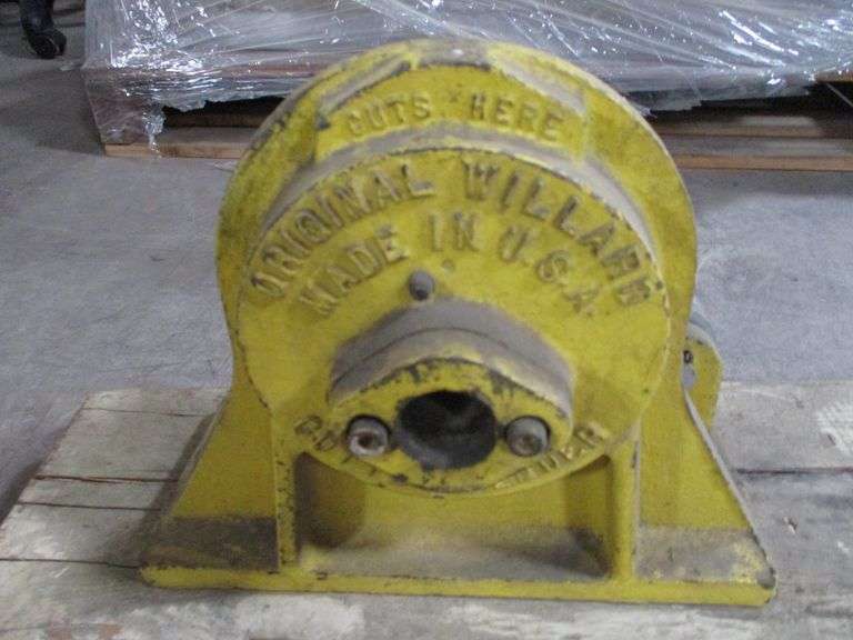 Original Willard Cutter/Bender Manual Machine - Sierra Auction ...