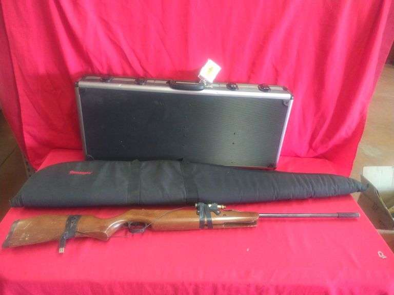 (3Pc) Rifle Ruger Air Hawk, Winchester Aluminum Gun Case and GunMate ...
