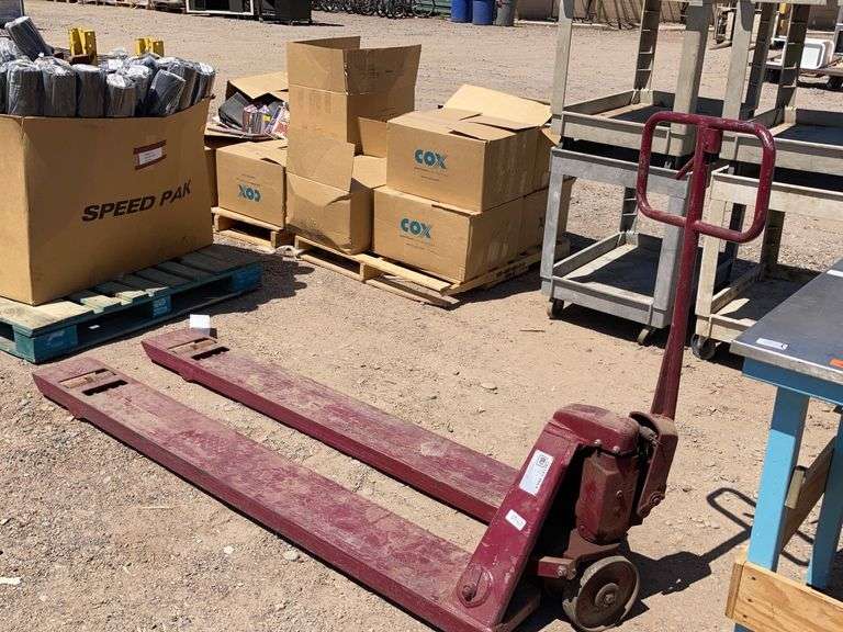 10,000 pound pallet jack. - Sierra Auction Management Inc