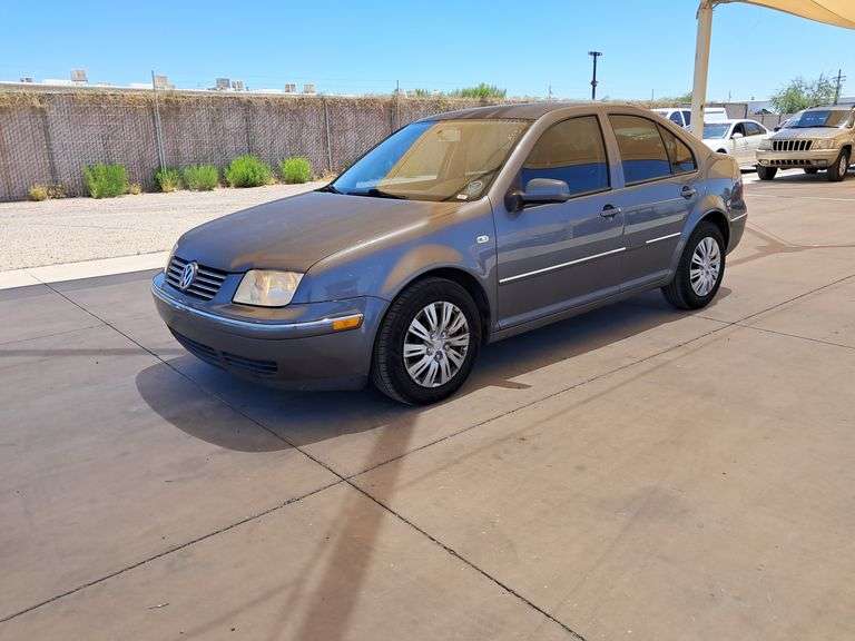 2005 Volkswagen Jetta GL - Sierra Auction Management Inc