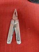 LeatherMan Wave Pocket Knife - Sierra Auction Management Inc