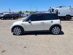 2005 MINI Cooper S - Sierra Auction Management Inc