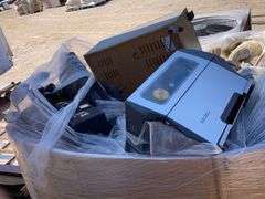 (P) Assorted Bulk Household Items - Sierra Auction Management Inc