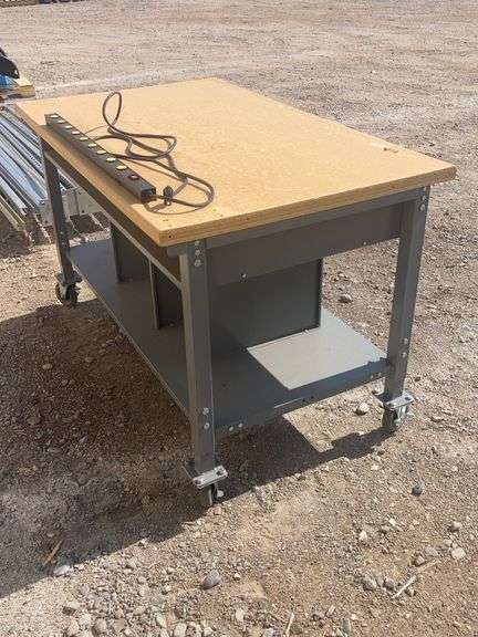 5 ft Heavy duty rolling workbench with power supply. - Sierra Auction ...