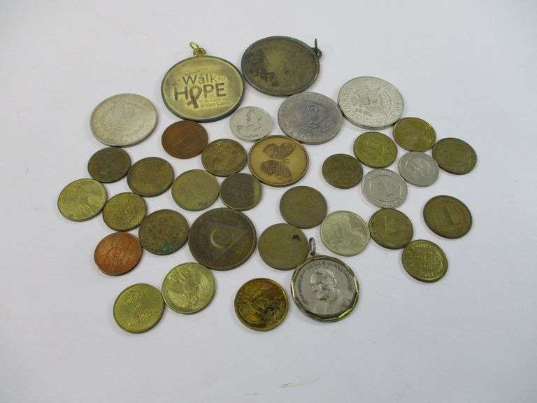 Assorted US Coins, Tokens and Replicas - Sierra Auction Management Inc