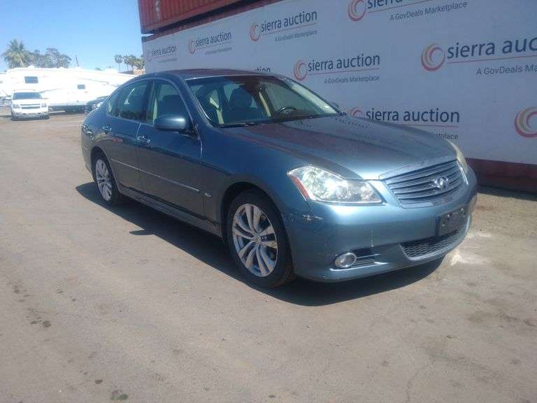 2008 Infiniti M35 - Sierra Auction Management Inc