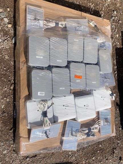 Assorted Cisco air routers. - Sierra Auction Management Inc
