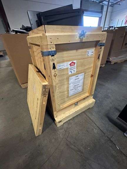 Wooden Crate With Assorted Flatscreen Monitors (Stands Not Included ...