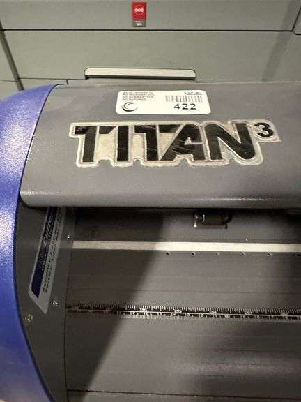 TITAN 3 Vinyl Cutter - Sierra Auction Management Inc
