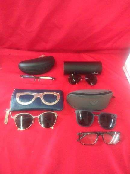 Box Of Assorted Glasses - Sierra Auction Management Inc