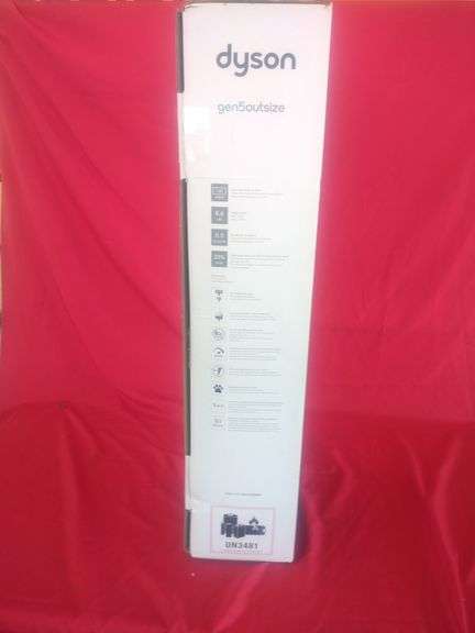 Dyson Gen5 Out Size Vacuum - Sierra Auction Management Inc