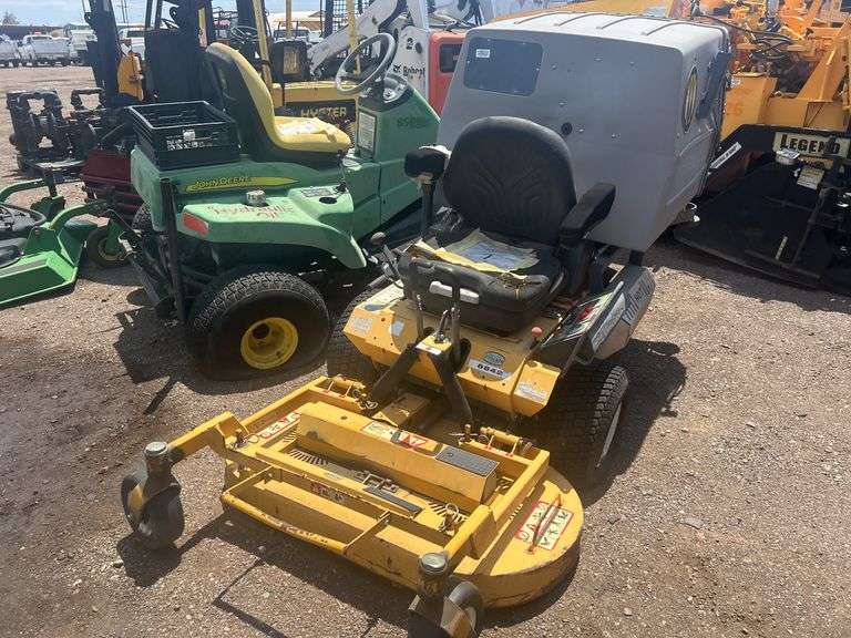 2008 Walker MTGHS Mower - Sierra Auction Management Inc