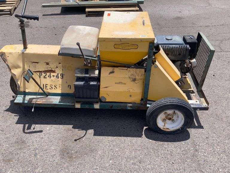 The Line King Gas powered line chalker. - Sierra Auction Management Inc
