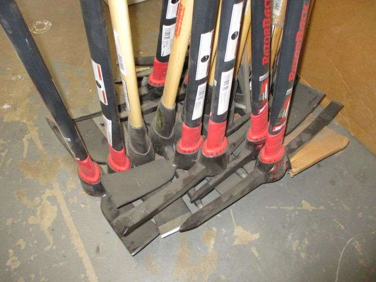 Lot With Approx. (17) Misc RAZOR-BACK Clay Pick 34" - Sierra Auction ...