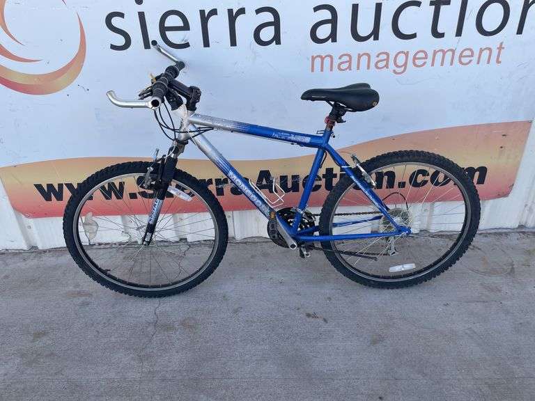 Mongoose Impasse Mountain Bike - Sierra Auction Management Inc