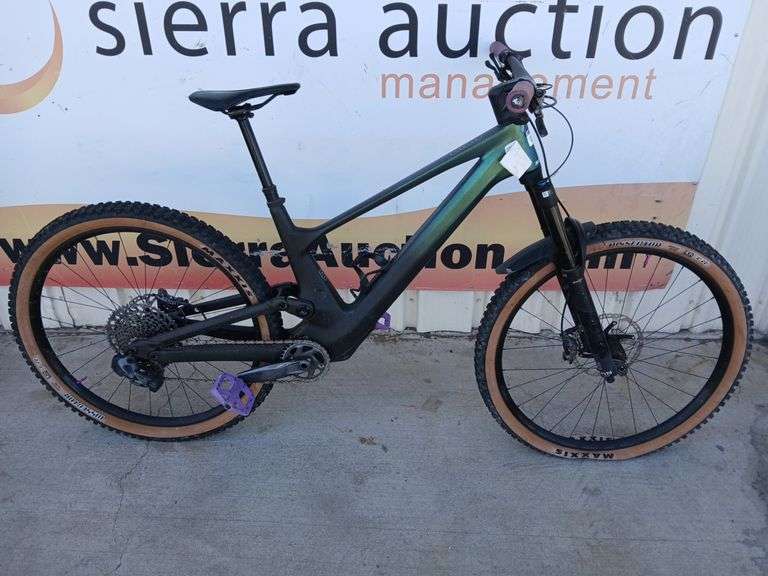 Scott Genius 910 Bike - Sierra Auction Management Inc