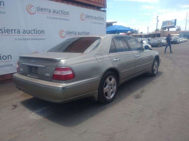 2000 Infiniti Q45 - Sierra Auction Management Inc