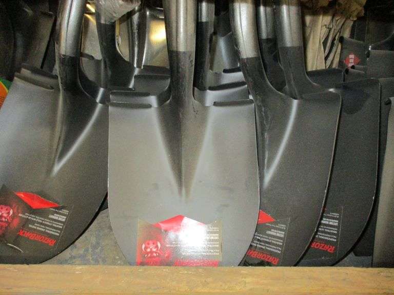 Lot With (9) BRAND NEW RAZOR-BACK #45000 Shovels - Sierra Auction ...