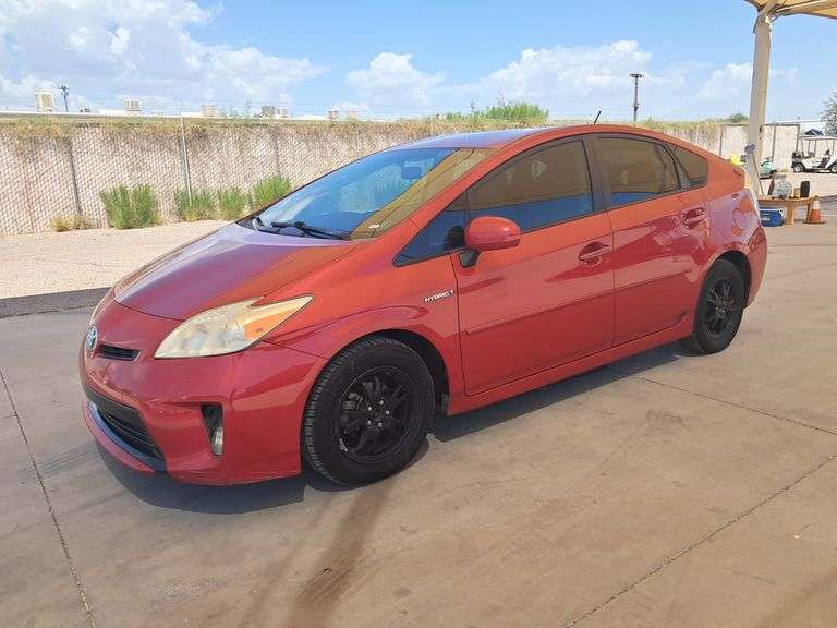 2012 Toyota Prius - Sierra Auction Management Inc