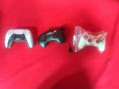 Box Of Assorted Goods Oculus, PS5 Controller, Xbox and PlayStation ...