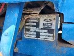 Ford 7106 Backhoe Tractor - Sierra Auction Management Inc