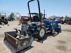 Ford 7106 Backhoe Tractor - Sierra Auction Management Inc