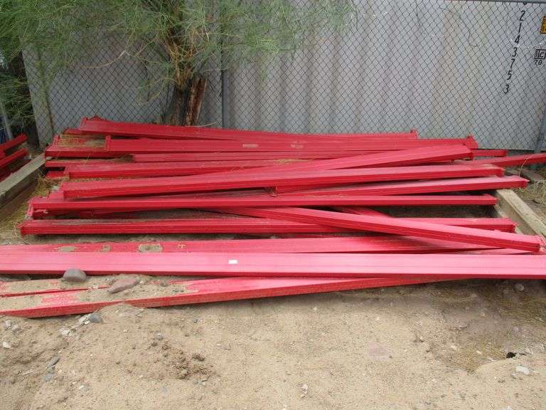 Large Group of 12ft Pallet Racking Beams - Sierra Auction Management Inc