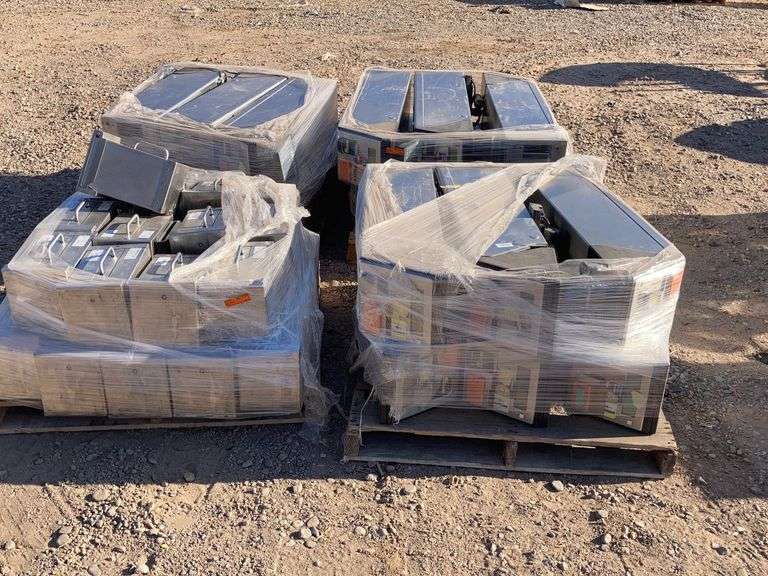 4P) Metal transit bus fare boxes and cash boxes. - Sierra Auction ...