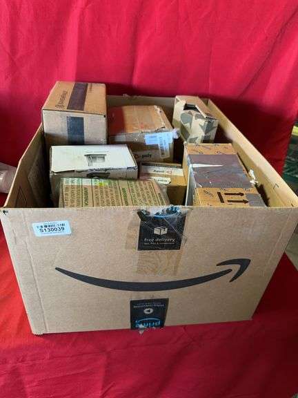 Box of Misc E lectronics - Sierra Auction Management Inc