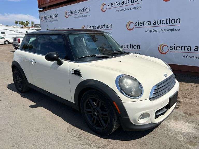 2011 MINI Cooper - Sierra Auction Management Inc
