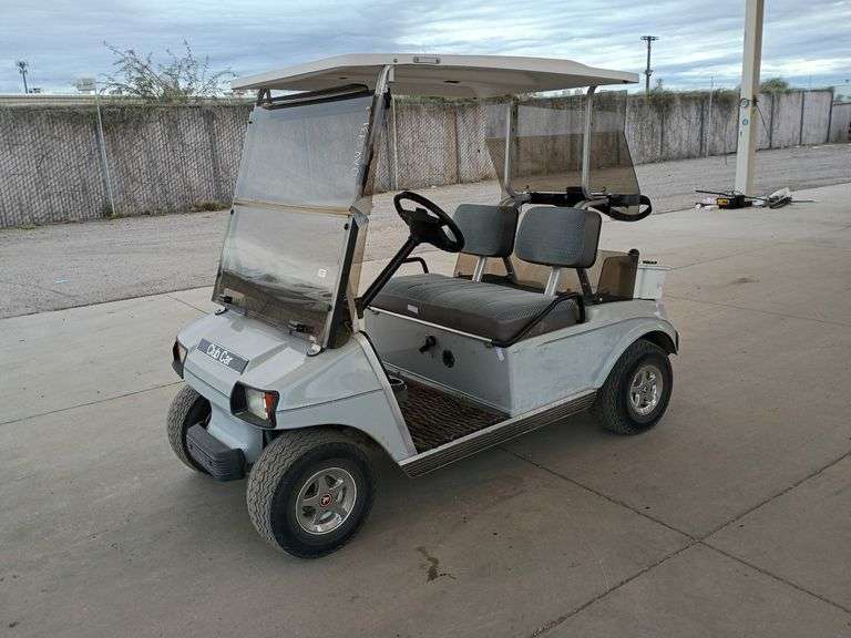 1994 Club Car Golf/Passenger Cart - Sierra Auction Management Inc