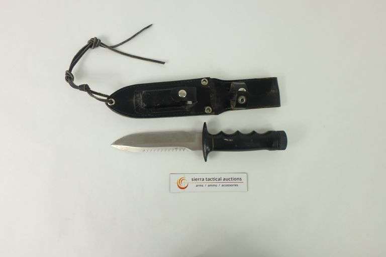 VINTAGE LIFE KNIFE COMMANDO SURVIVAL KNIFE W/ SHEATH & ACCESSORIES ...