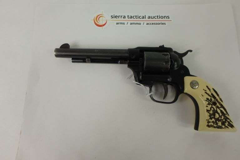 WESTERN AUTO SUPPLY CO. REVELATION MODEL "76"-Condition AVERAGE ...