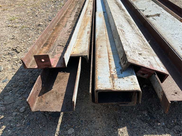 10 pieces of C-Channel 8 & 9 Inch - Smith Sales Co. Auctioneers