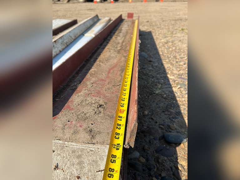 10 pieces of C-Channel 8 & 9 Inch - Smith Sales Co. Auctioneers