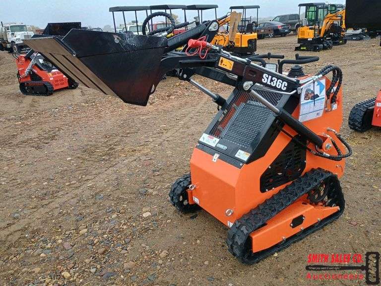 SL36C Skid Steer Loader SDLOOL - Smith Sales Auctioneers LLC