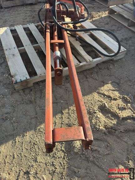 Shaver Post Pounder - Smith Sales Auctioneers LLC